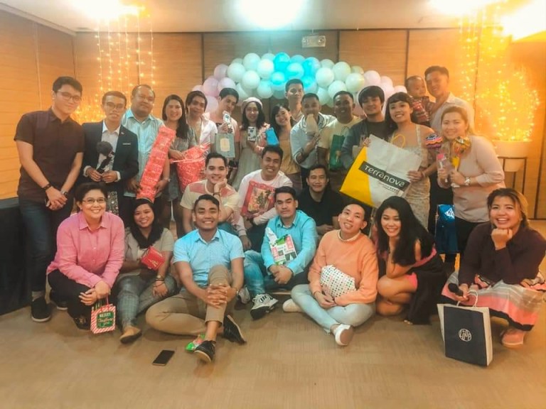 Such an Embarrassing Christmas Party we had at Maayo Hotel – Dakilanglaagan